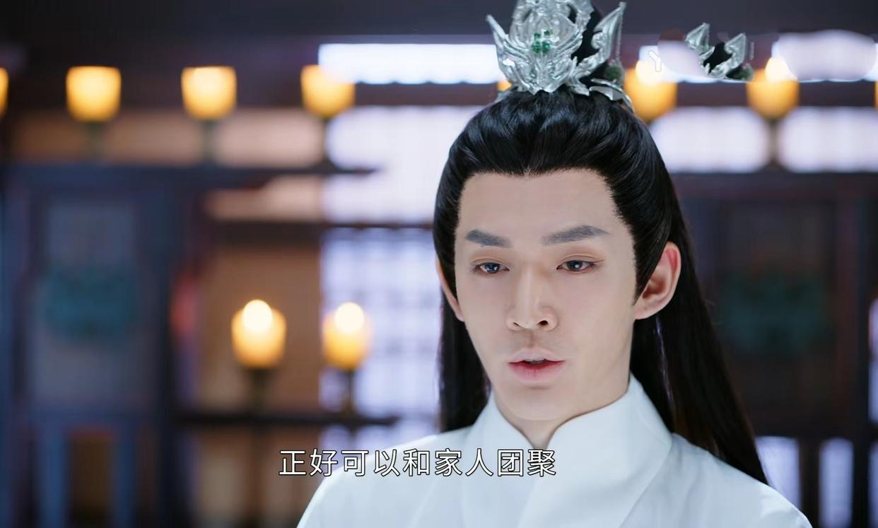长月烬明：看懂萧凛死后叶冰裳的疯狂，才明白她深爱而不自知！ 哔哩哔哩 