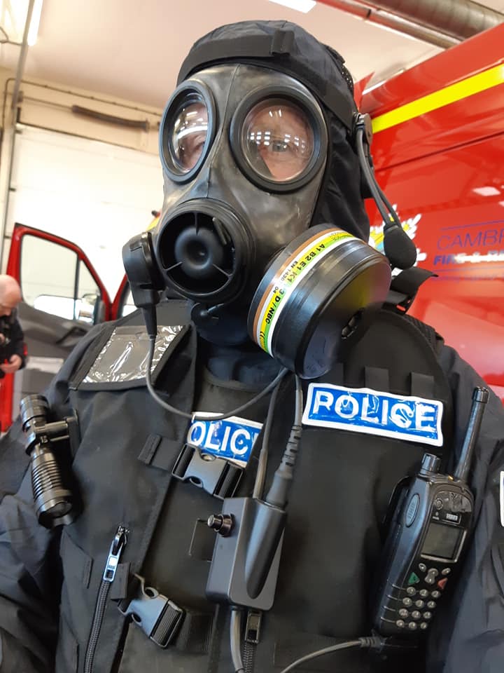 经典再度升级！FM12防毒面具，CBRN FM12 Full Face Mask - 哔哩哔哩