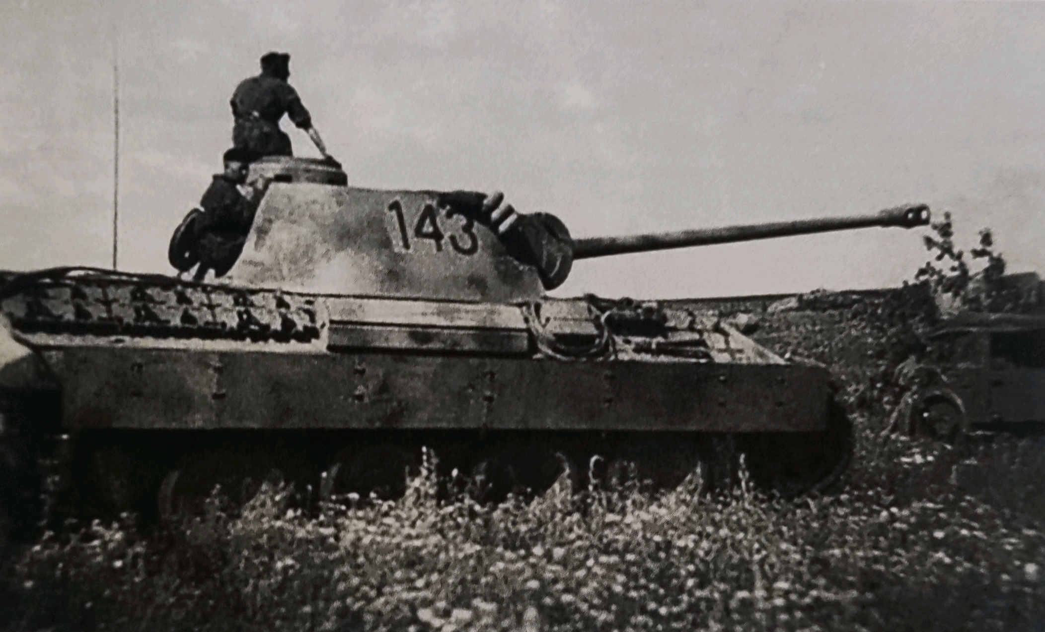 二战德国国防军黑豹坦克营王牌车长 - 哔哩哔哩