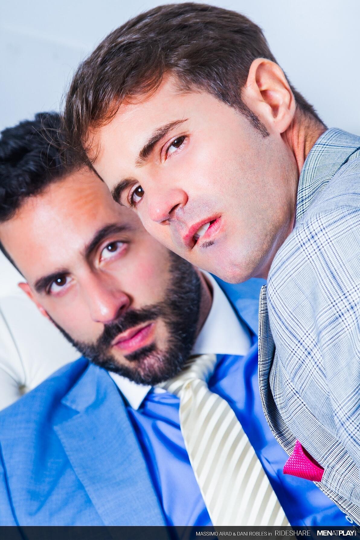 MENatPLAY - Rideshare - Dani Robles, Massimo Arad - 哔哩哔哩