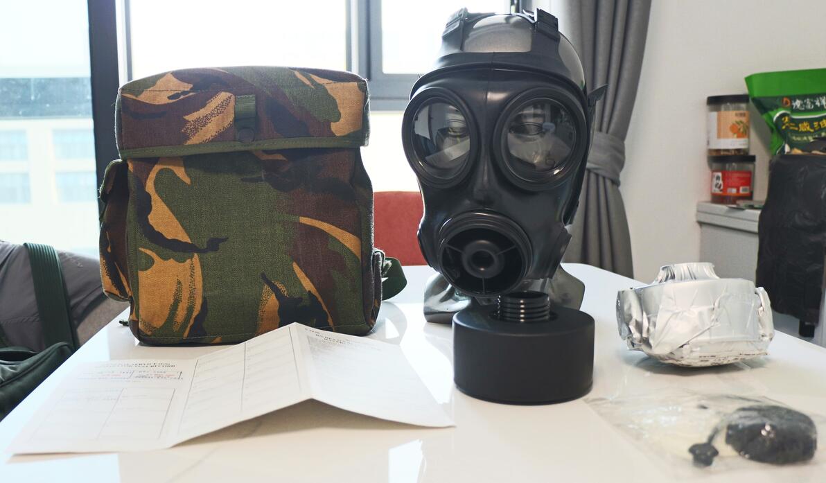 FMJ08:爹！S10防毒面具，S10 NBC Respirator - 哔哩哔哩