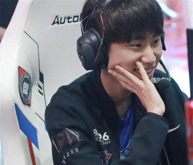 JDG和Doinb联手套路ruler？GEN管理层解释：还在联系ruler的父亲 - 哔哩哔哩