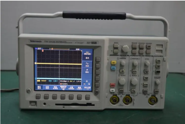 Tektronix泰克示波器维修常见故障【干货】 - 哔哩哔哩