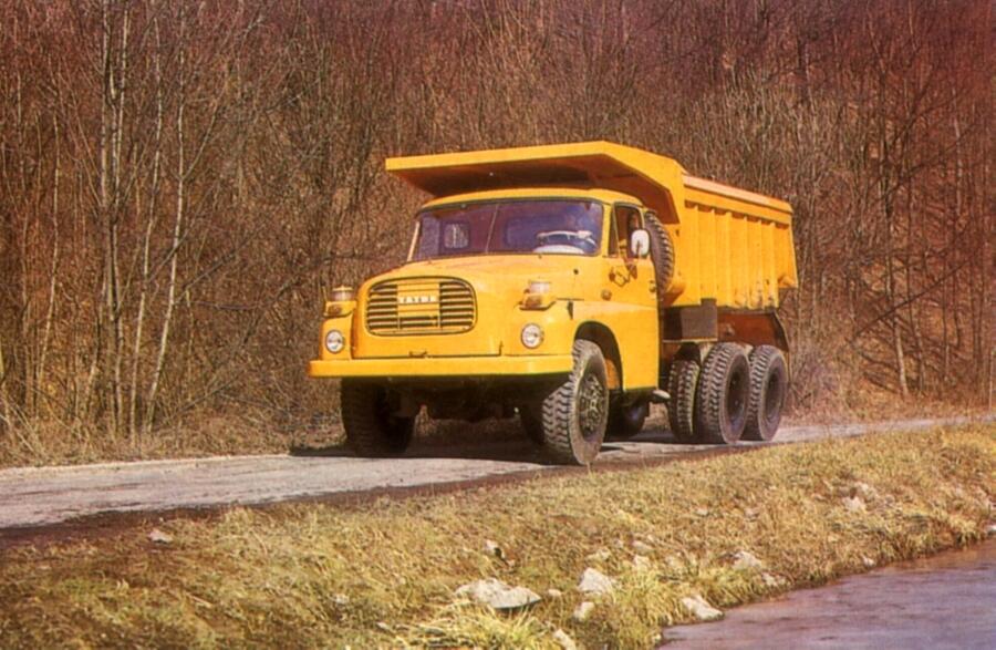 捷克斯洛伐克Tatra T138/148型载重汽车 - 哔哩哔哩