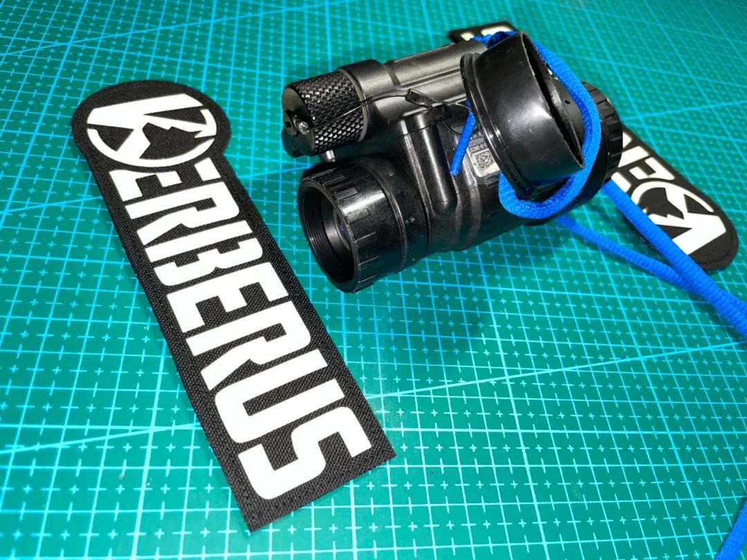 让我们一起征服黑夜，军用夜视器材入门解析 - 哔哩哔哩