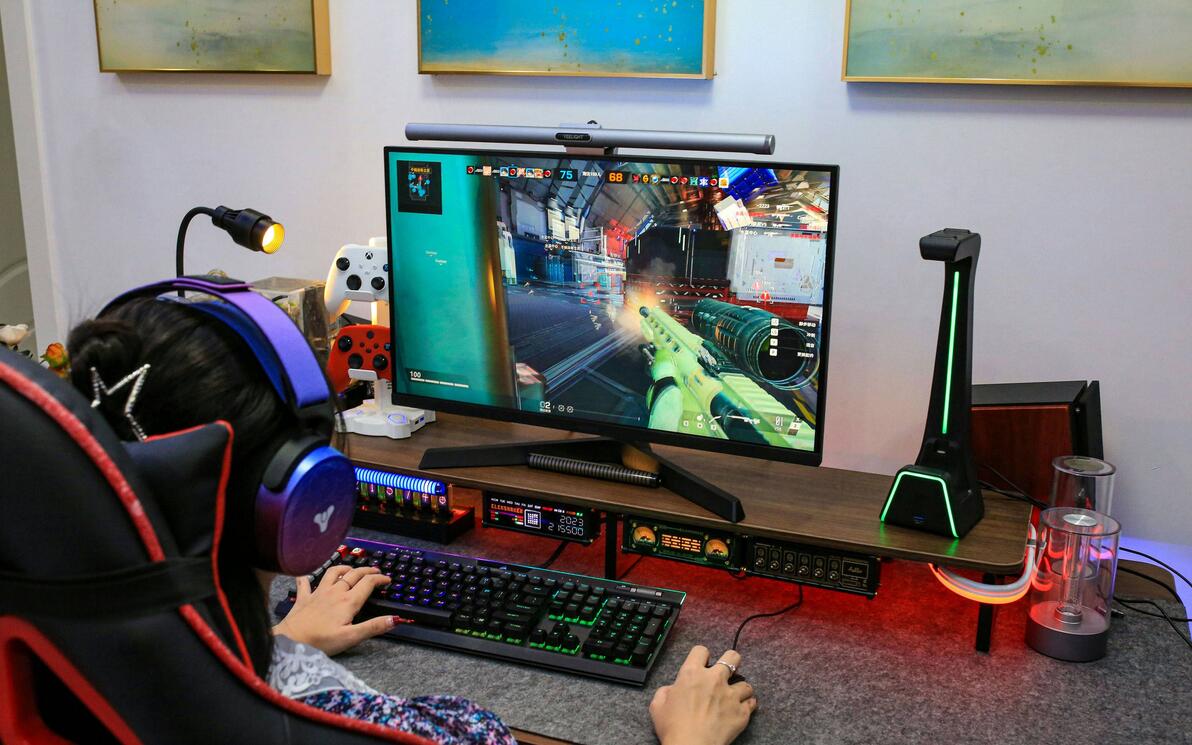 谁是性价比卷王？ 2K170Hz(高刷)广色域——科睿 27E1QX 深度测评 - 哔哩哔哩