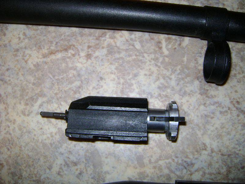 恶臭喷子——塔科夫杂谈之TOZ KS-23M霰弹枪 - 哔哩哔哩