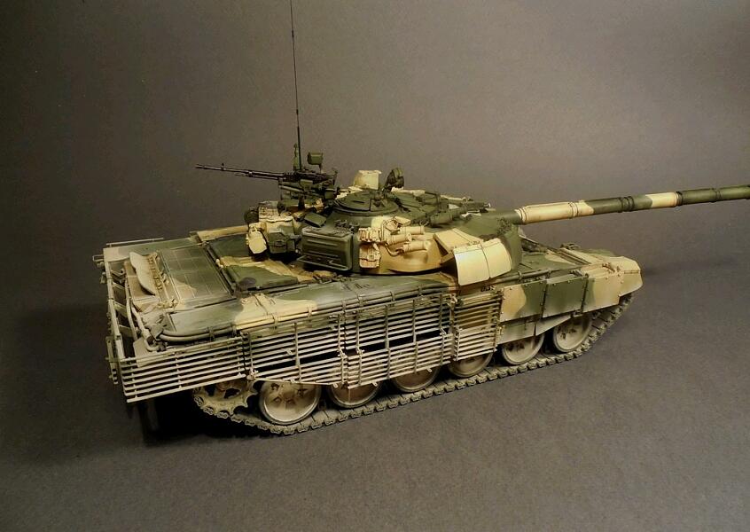 俄罗斯184M工程/T-72B2“拒马-1”主战坦克 - 哔哩哔哩