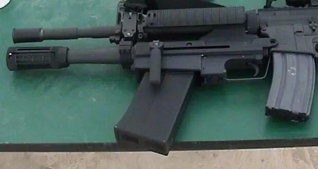 专为美军破门而入而设计：XM26“万能钥匙”霰弹枪附件系统 - 哔哩哔哩