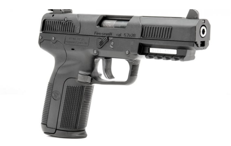 FN Five-seveN手枪为什么被叫做“警察杀手” - 哔哩哔哩
