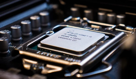 VRay GPU 渲染的优势，与CPU渲染有什么区别？ - 哔哩哔哩