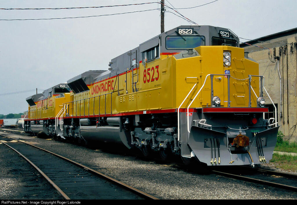 【科普】曾经存在过的六千英制马力——美国联合太平洋铁路SD90(43)AC型内燃机车 - 哔哩哔哩