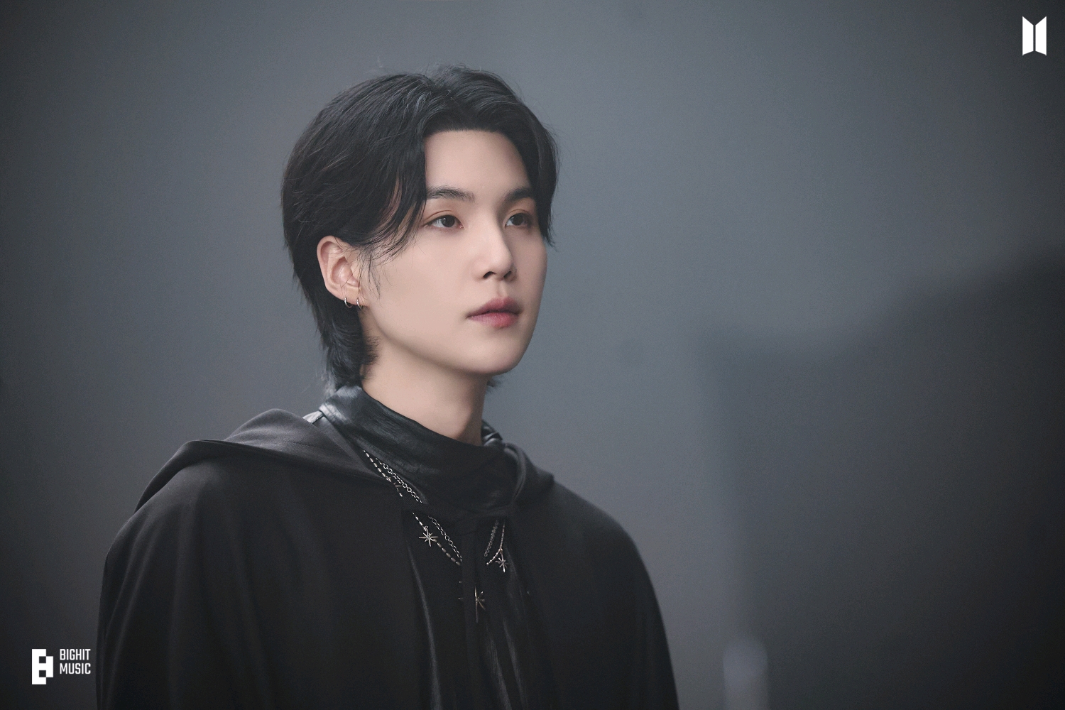 【闵玧其】Lilith (feat. SUGA of BTS) MV拍摄花絮照 - 哔哩哔哩