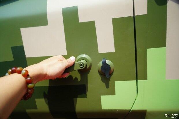 （转载）解读源自依维柯的"虎士"ZFB05A装甲车 - 哔哩哔哩