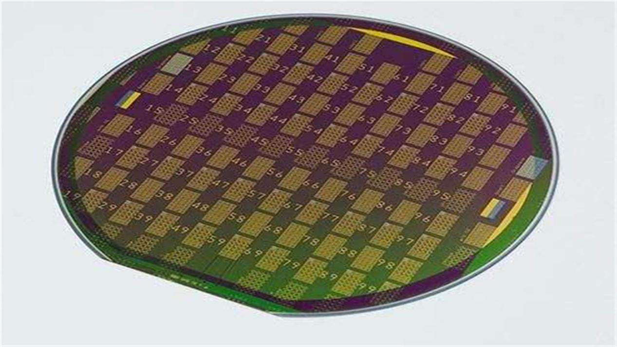 半导体中名词“wafer”“chip”“die”的联系和区别是什么？ - 哔哩哔哩