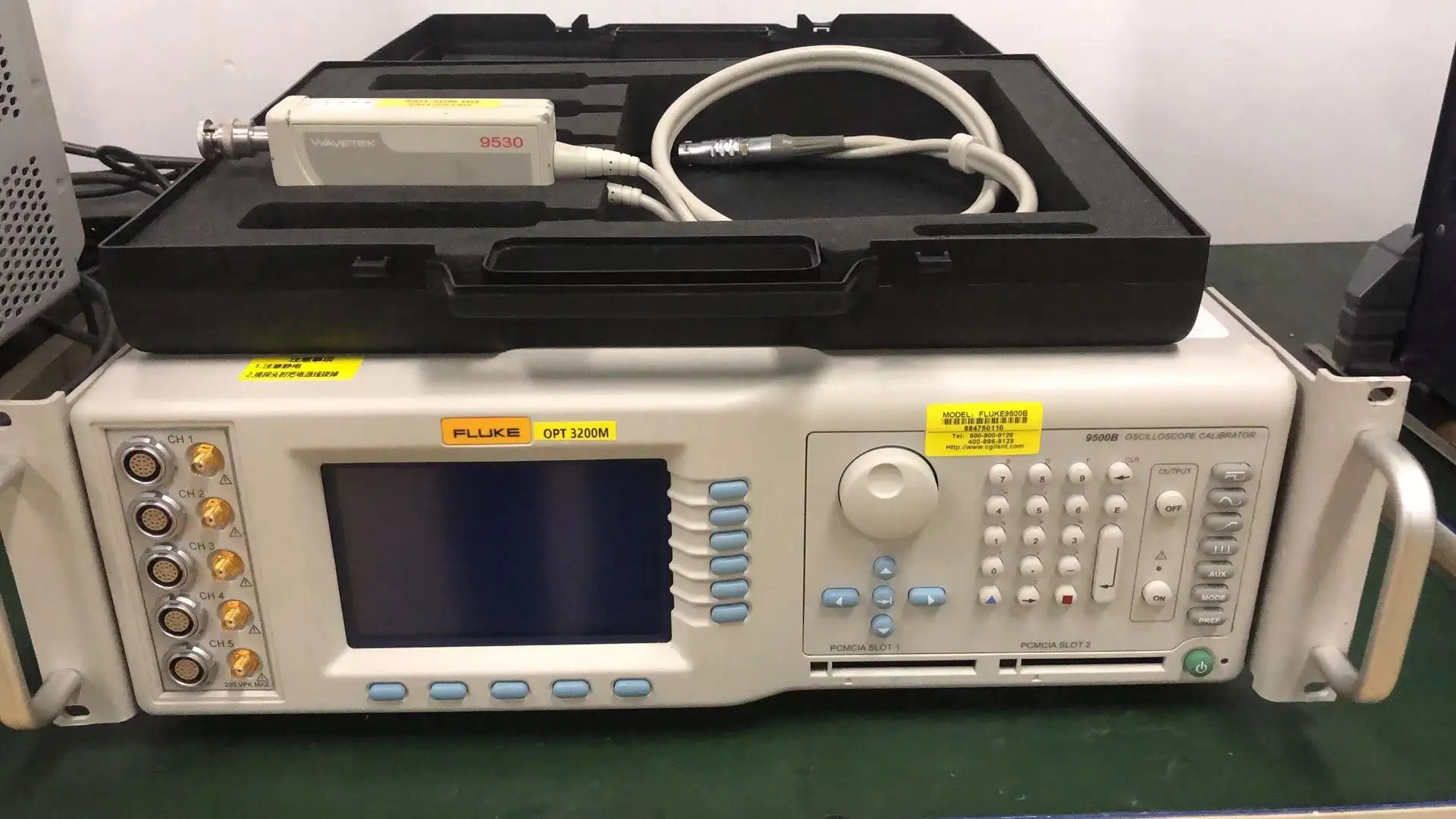 9500B福禄克fluke示波器校准器 - 哔哩哔哩