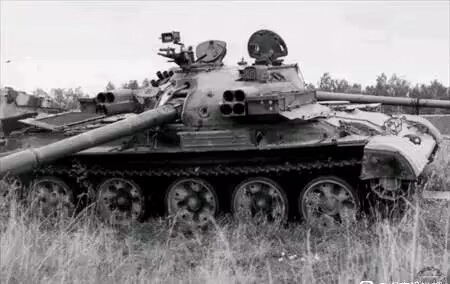 【坦克型号盘点系列】T-62系主战坦克及其底盘的其他衍生车型盘点 - 哔哩哔哩