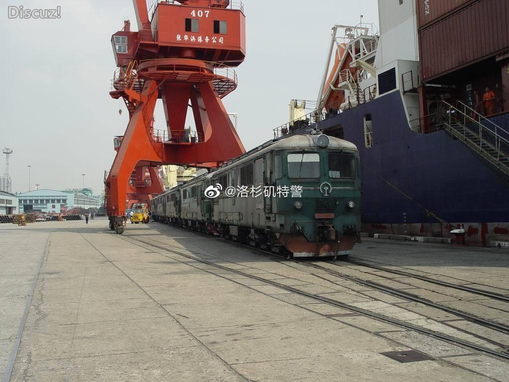 【科普】东欧的小罗马-中国铁道部｜罗马尼亚克拉约瓦电力机车设备公司｜ND2型内燃机车 - 哔哩哔哩