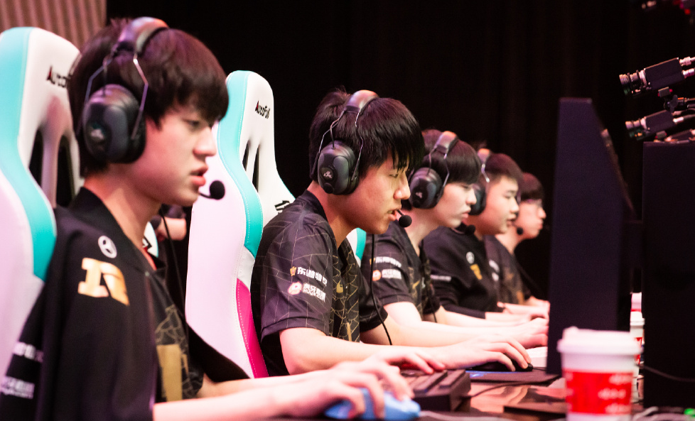 MSI小组赛赛程公布:预测DK与RNG争冠军，DK上野训练数据曝光，不会给RNG任何机会？ - 哔哩哔哩