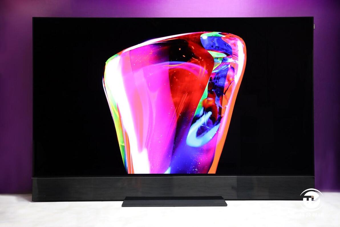 88英寸OLED之王的音画享受 创维W92 8K电视新旗舰评测 - 哔哩哔哩