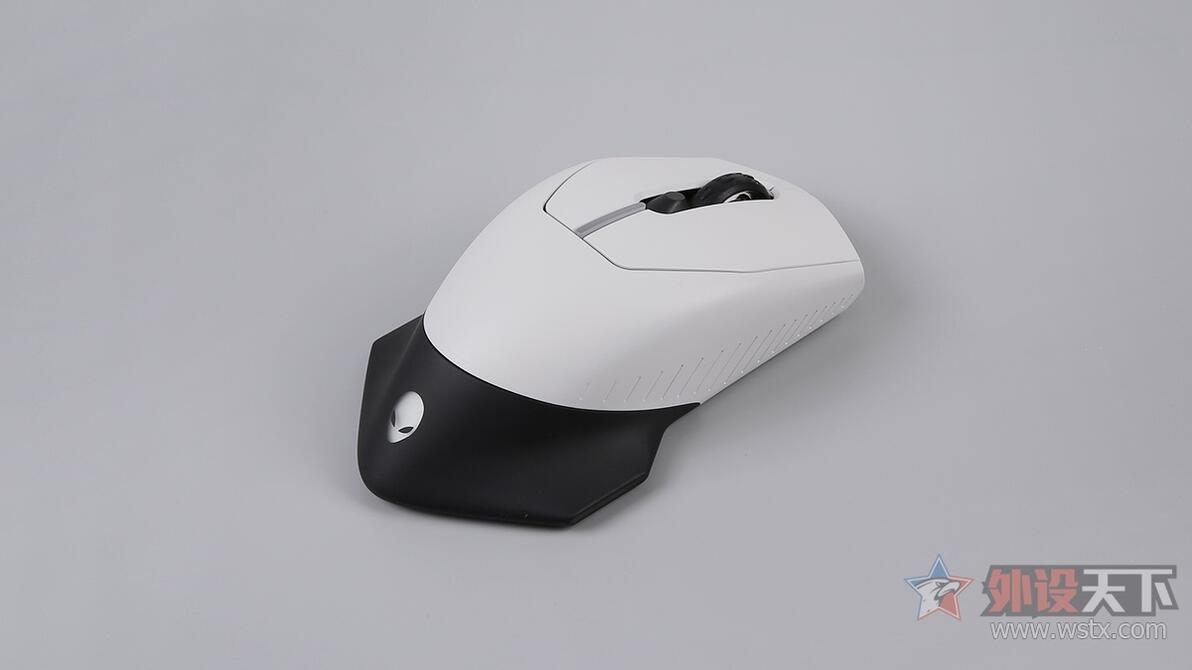 AW610M 无线RGB高阶电竞鼠标评测 - 哔哩哔哩