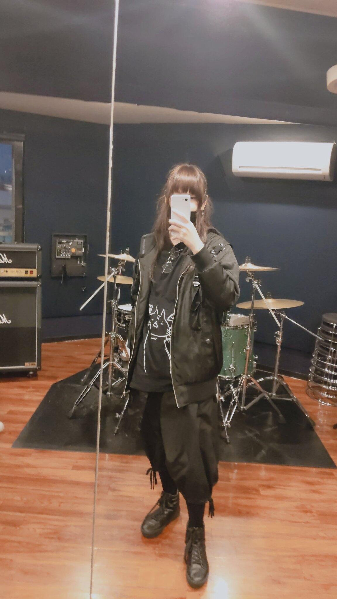 曲师写真4:Maozon - 哔哩哔哩