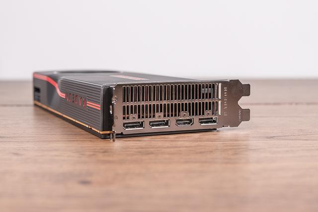 AMD Radeon RX 5700系列显卡评测：全新架构带来强势性能 - 哔哩哔哩