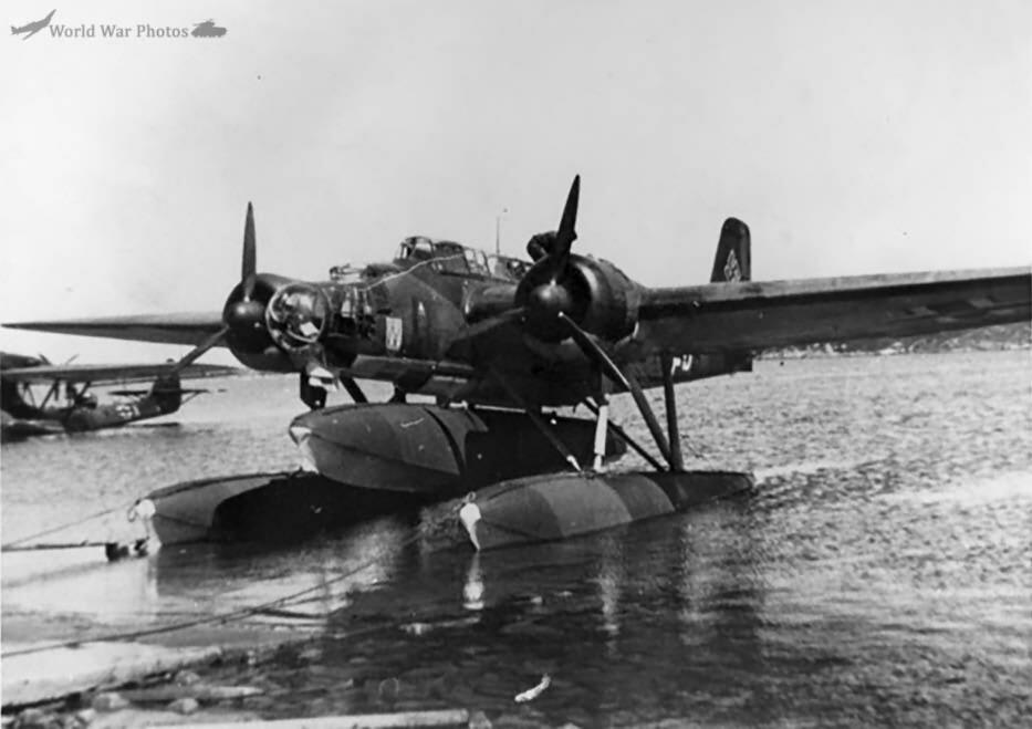 二战德国空军旧照(8) - 亨克尔He115 水上飞机 - 哔哩哔哩