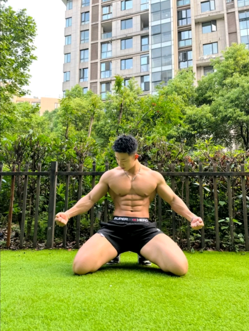 你为什么要选择健身?长期坚持健身的人,你有什么改变? 哔哩哔哩