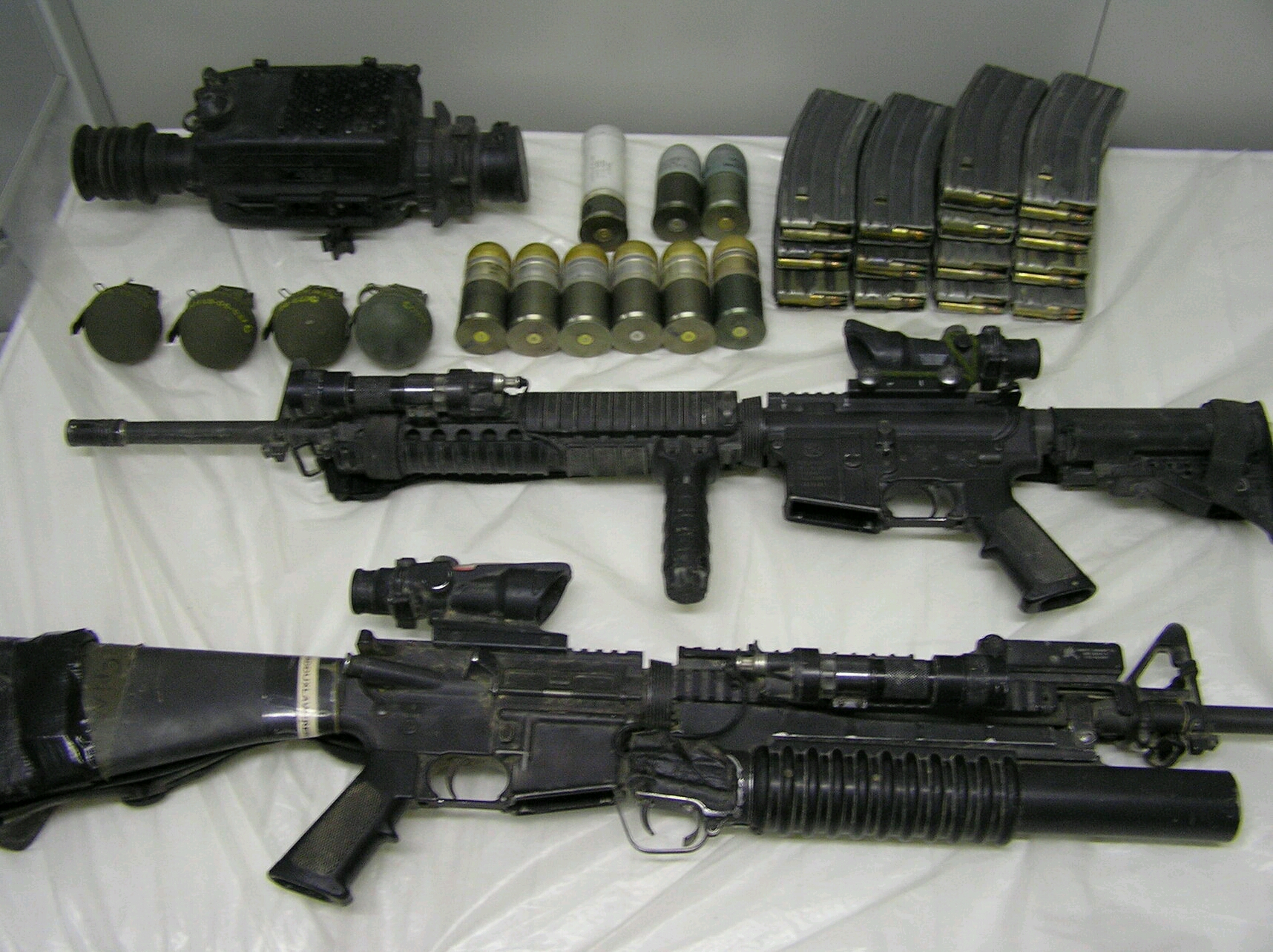 轻武器科普之M16A4/M4A1突击步枪 - 哔哩哔哩