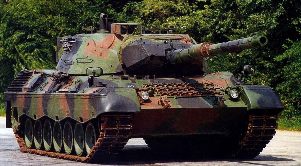 【钢板闲谈1A1】豹1坦克辨别指南 - 哔哩哔哩