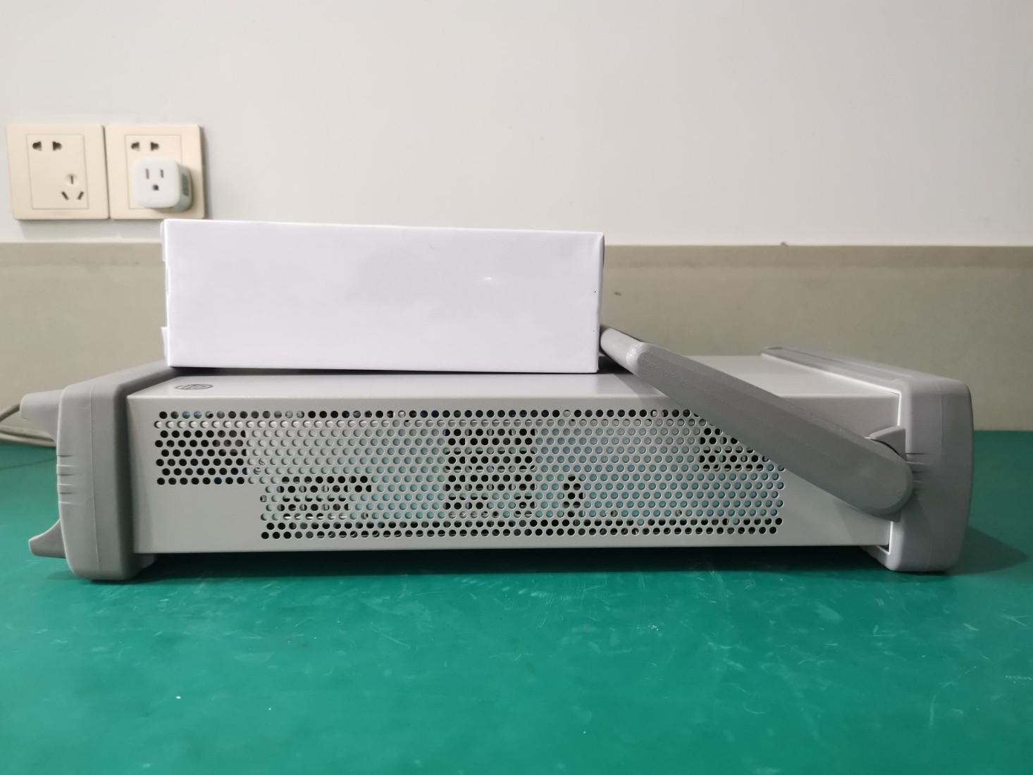 B2912A是德keysight双通道精密型电源/测量单元 - 哔哩哔哩