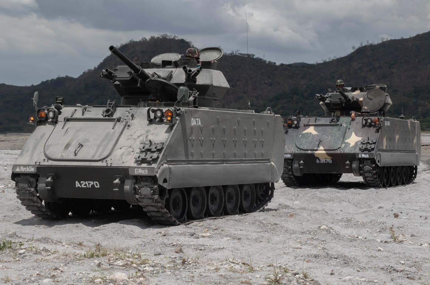 美军铝棺材——M113装甲运兵车家族一览 - 哔哩哔哩