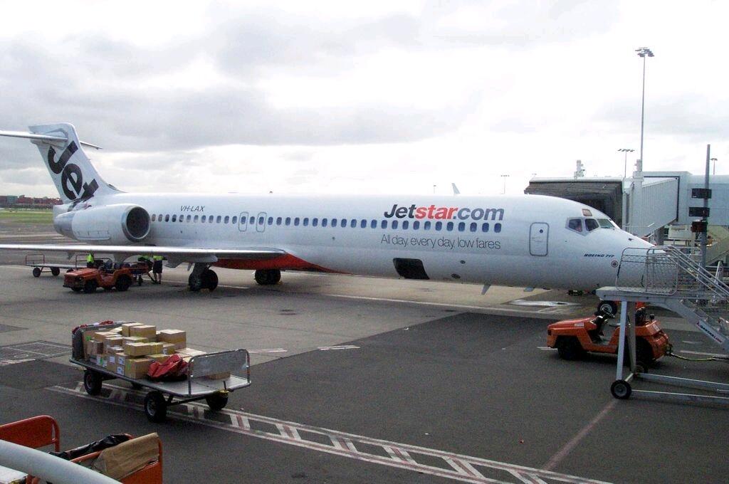 带你了解波音717 - 哔哩哔哩