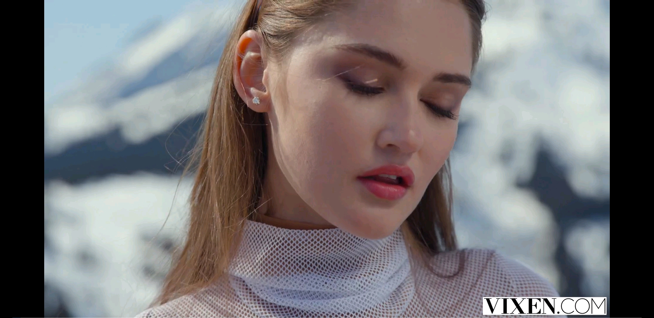 俄罗斯的00后超新星Sonya Blaze - 哔哩哔哩