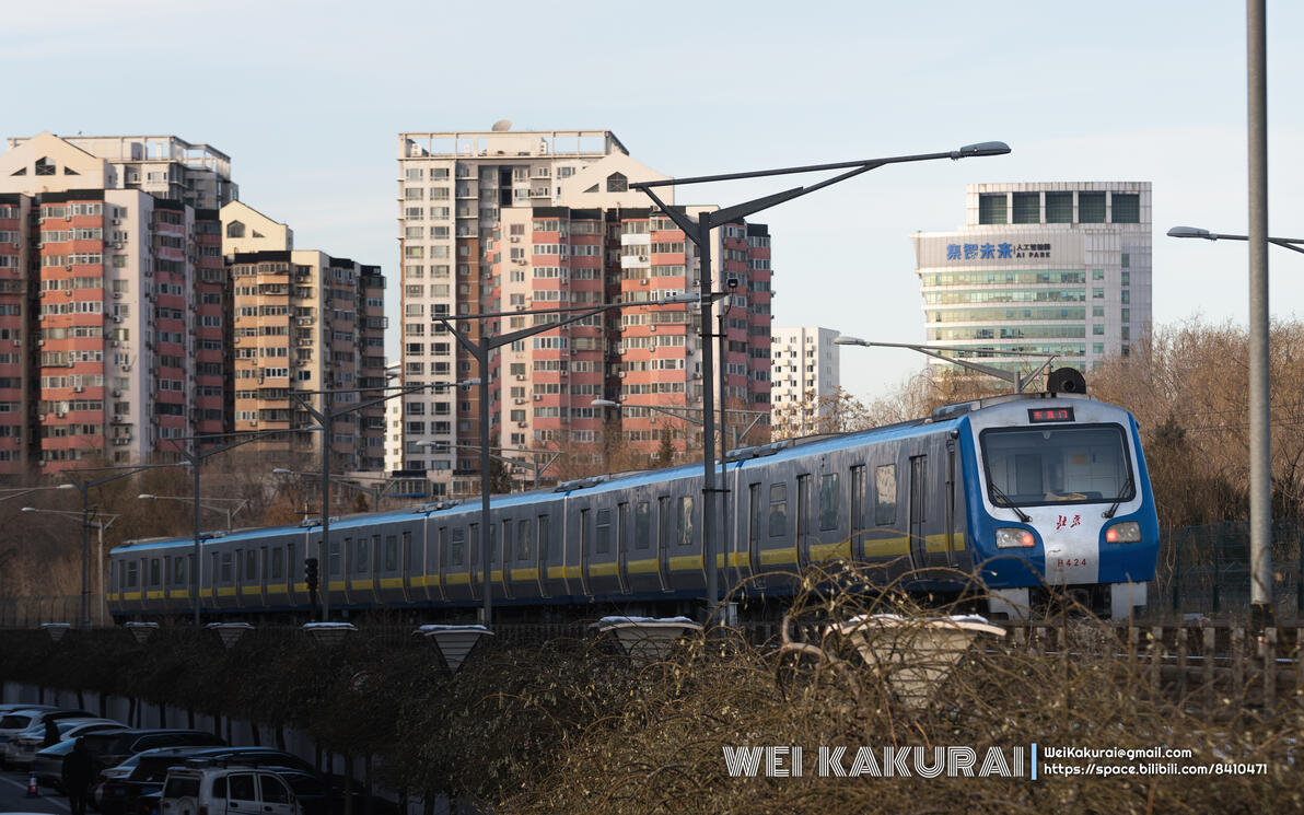 【北京地铁】13号线56组DKZ5/DKZ6型电动客车组(H401~H456)照片全集 - 哔哩哔哩