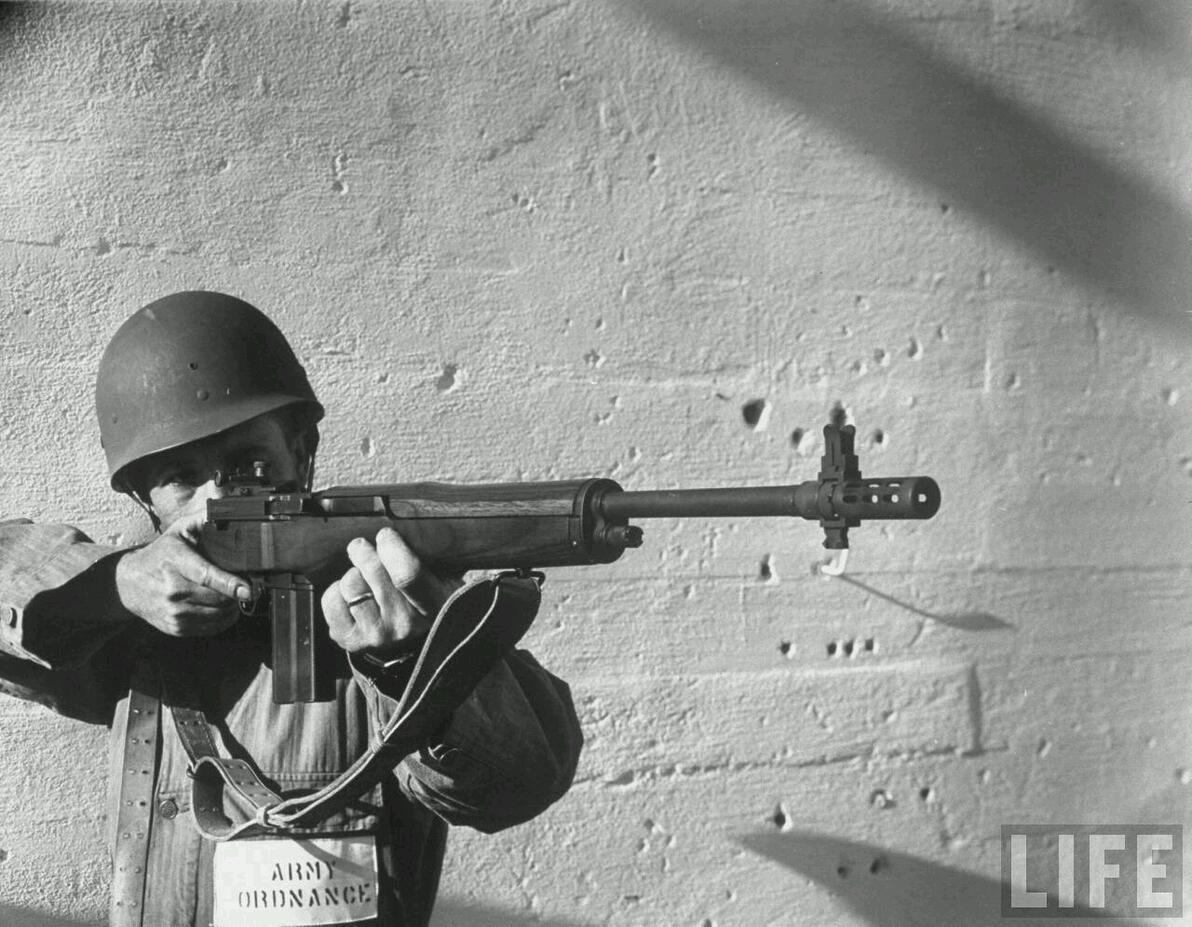 轻武器科普之M14型步枪(一) - 哔哩哔哩