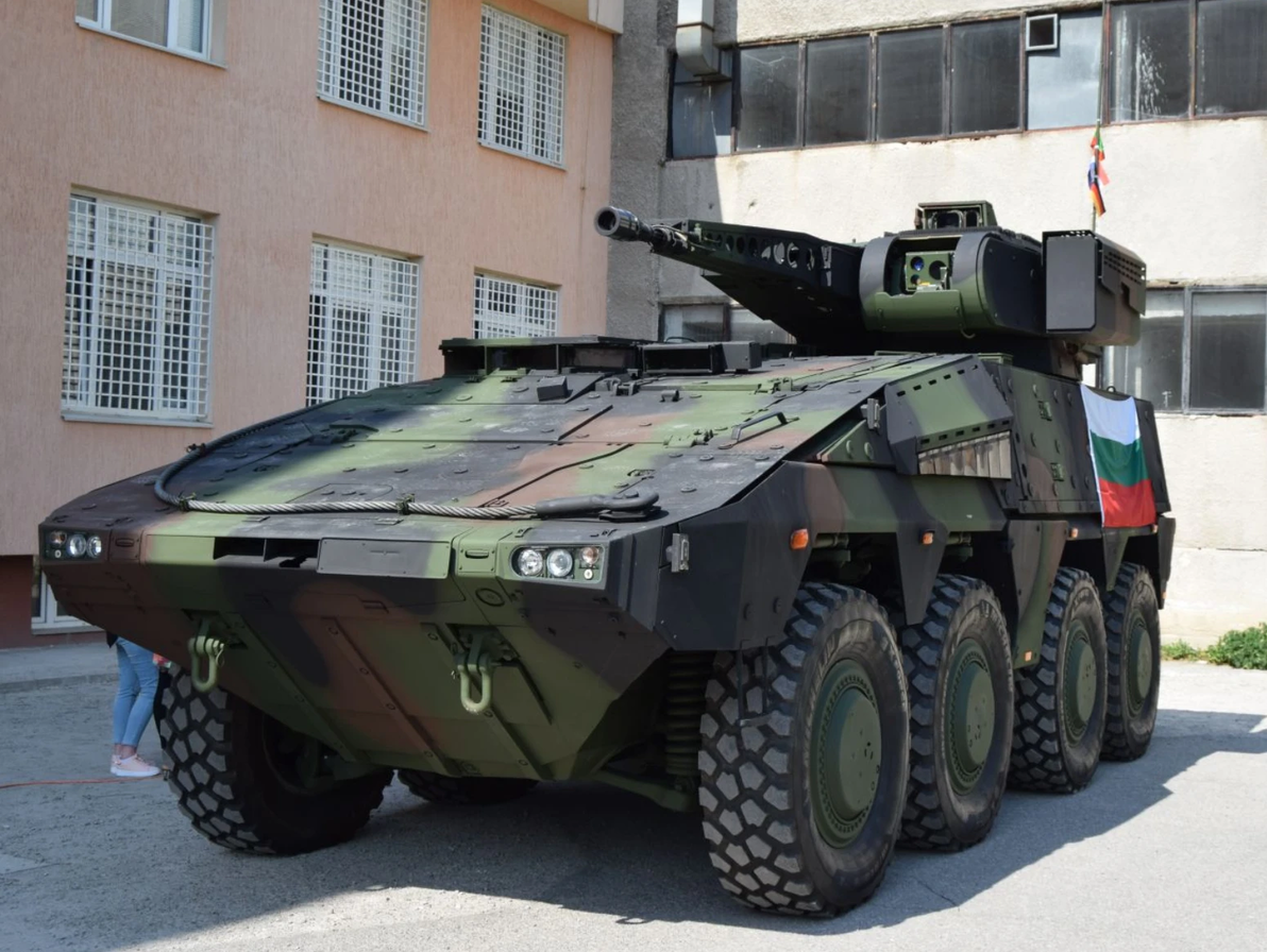 拳师犬装甲车——“不可定义” - 哔哩哔哩