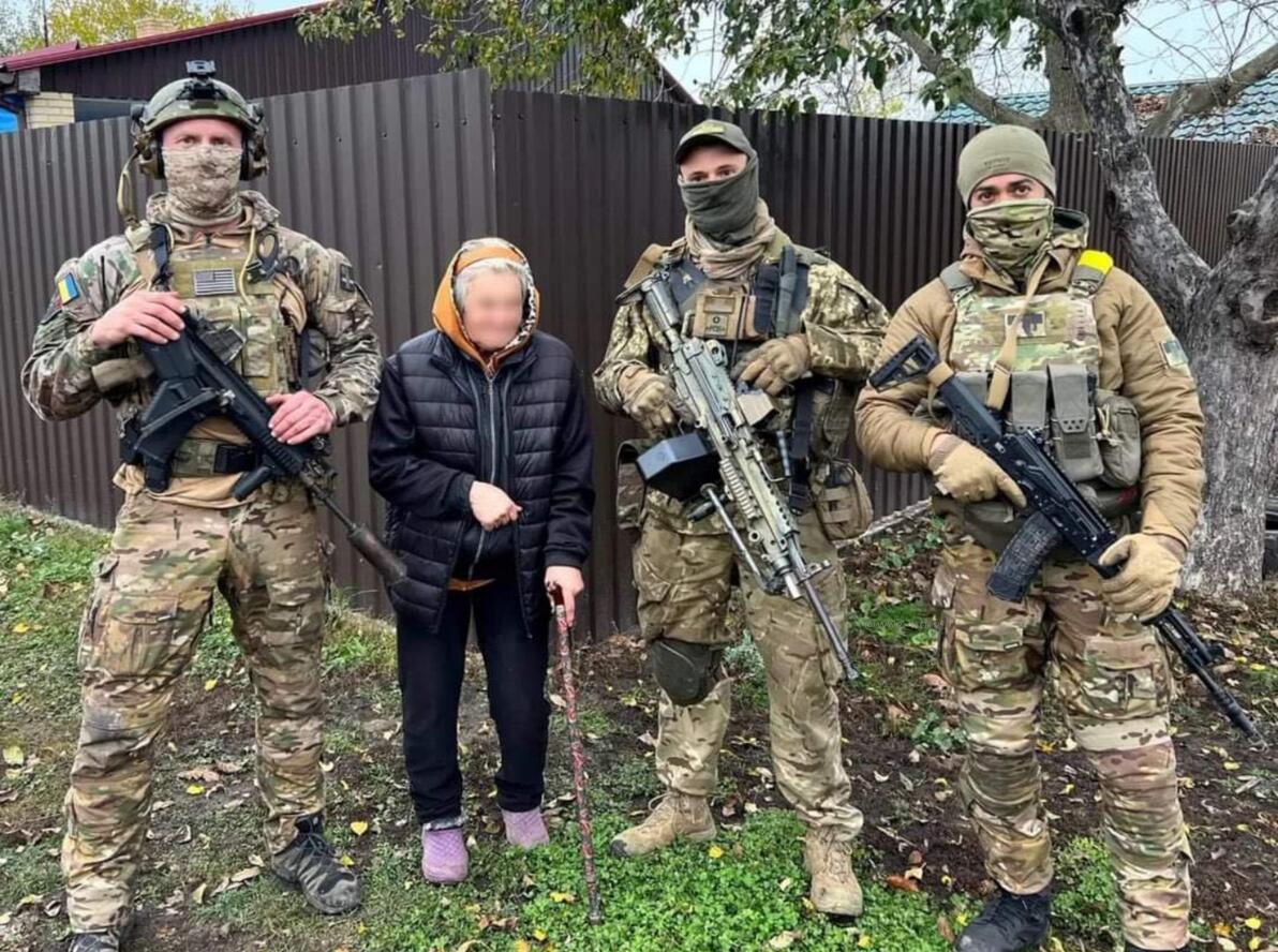 叱咤风云30年——FN Minimi轻机枪简史 - 哔哩哔哩