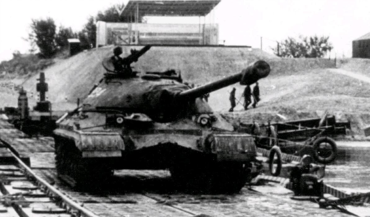 苏联末代重型坦克T10简析 - 哔哩哔哩