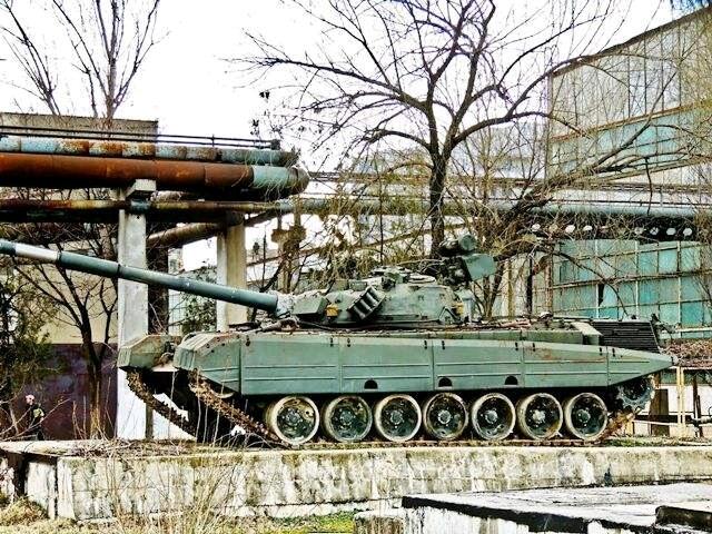 【坦克型号盘点系列】T-72系主战坦克盘点 - 哔哩哔哩