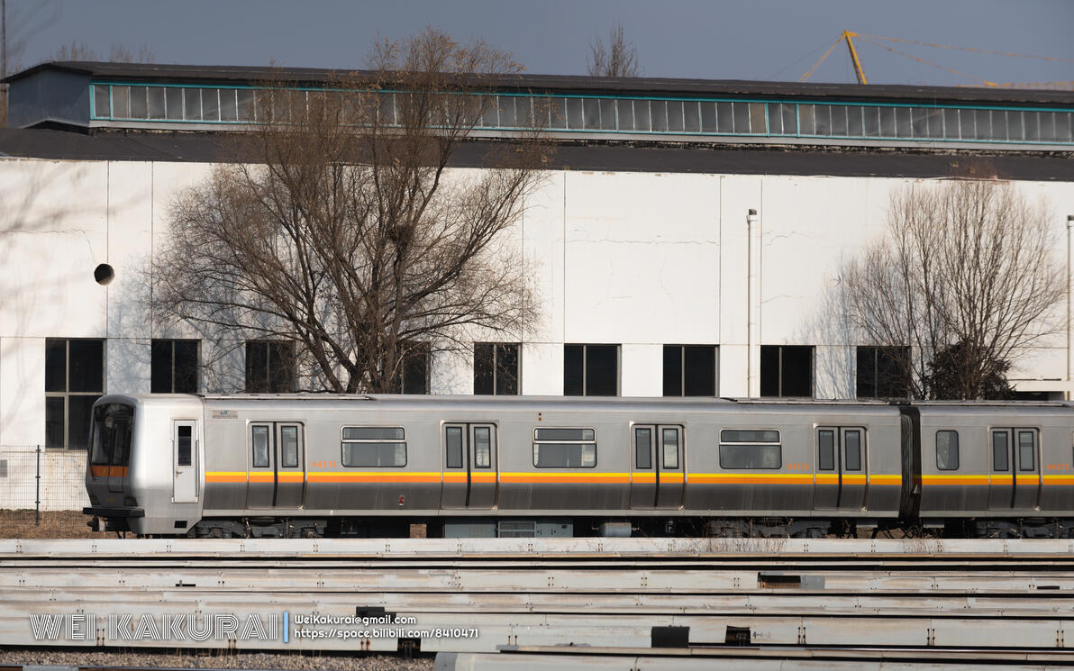 【北京地铁】13号线56组DKZ5/DKZ6型电动客车组(H401~H456)照片全集 - 哔哩哔哩