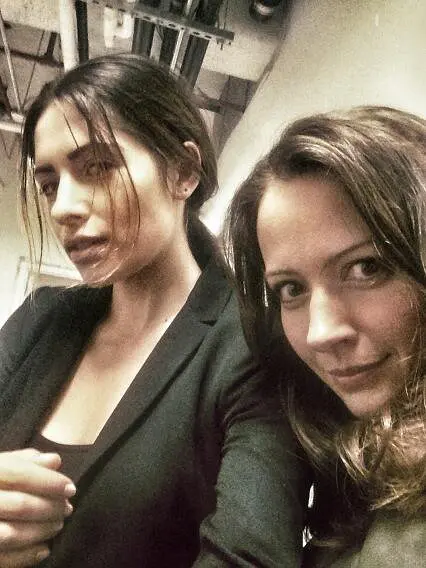 黑亚当女主莎拉·夏希 Sarah Shahi|基本资料Vol.1（附评分调查） - 哔哩哔哩