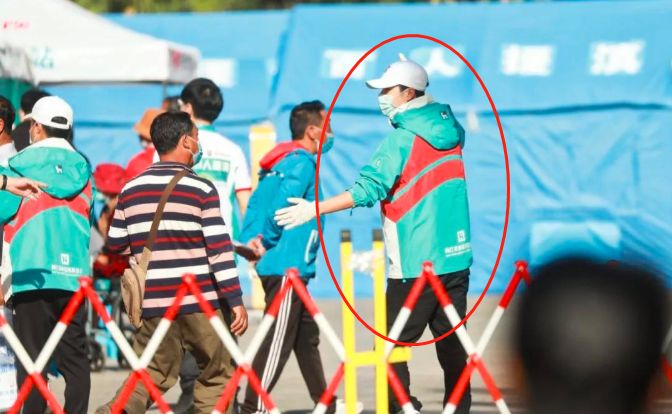 亲赴现场为家乡助力饱受争议，王一博善款公布，一声不吭捐数百万 哔哩哔哩