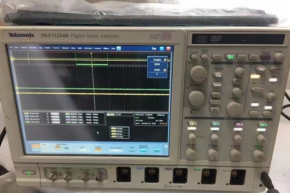 回收泰克TEKTRONIX DSA71254B示波器 - 哔哩哔哩