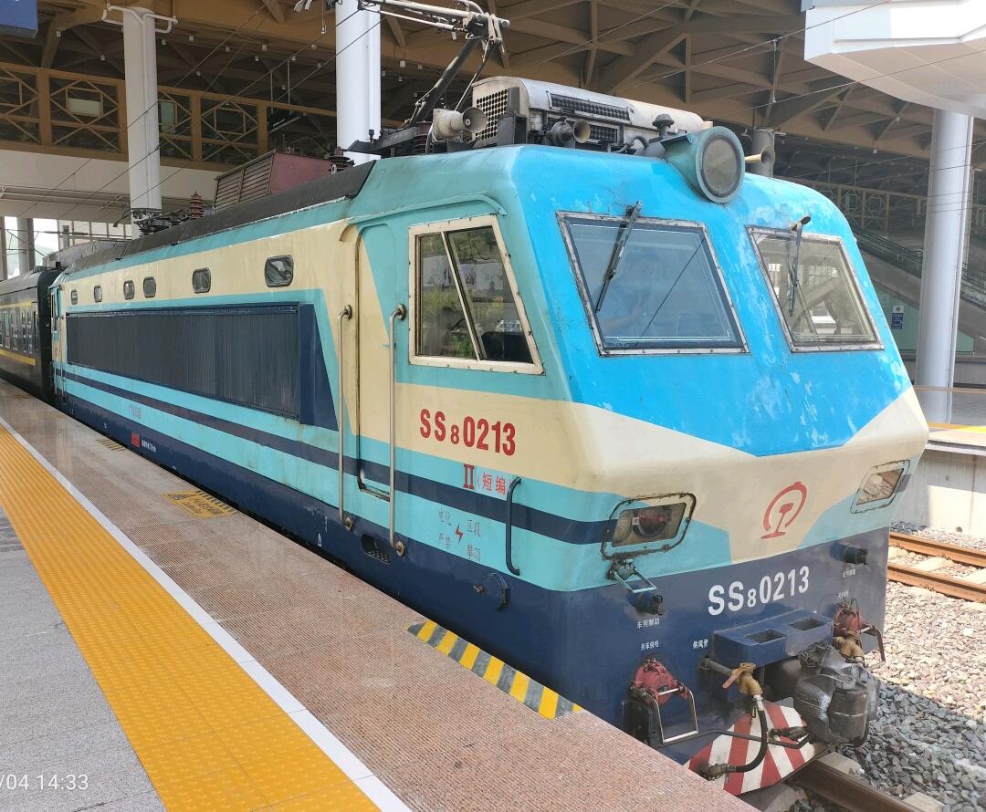 韶山8（SS8）型电力机车 - 哔哩哔哩