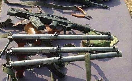 QCW-05(05式冲锋枪）介绍 - 哔哩哔哩