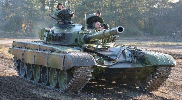 【坦克型号盘点系列】T-72系主战坦克盘点 - 哔哩哔哩