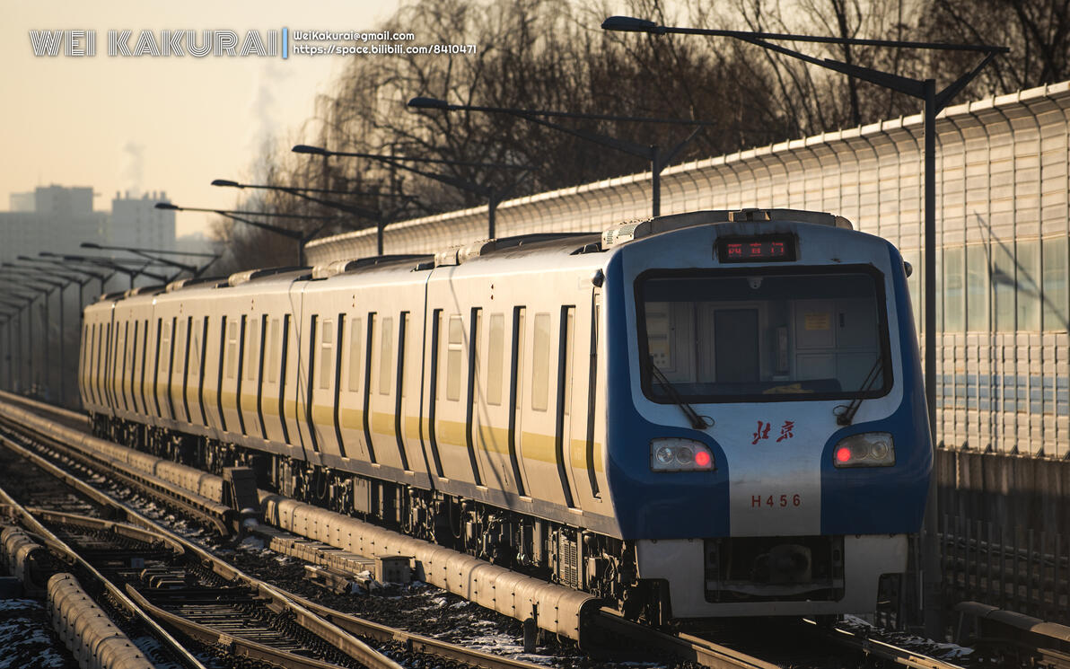 【北京地铁】13号线56组DKZ5/DKZ6型电动客车组(H401~H456)照片全集 - 哔哩哔哩