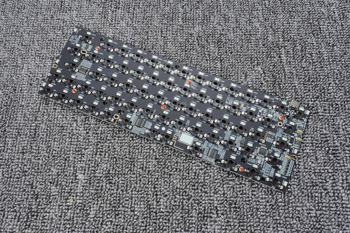 极客定制GK64X机械键盘套件体验 - 简单客制化 - 哔哩哔哩